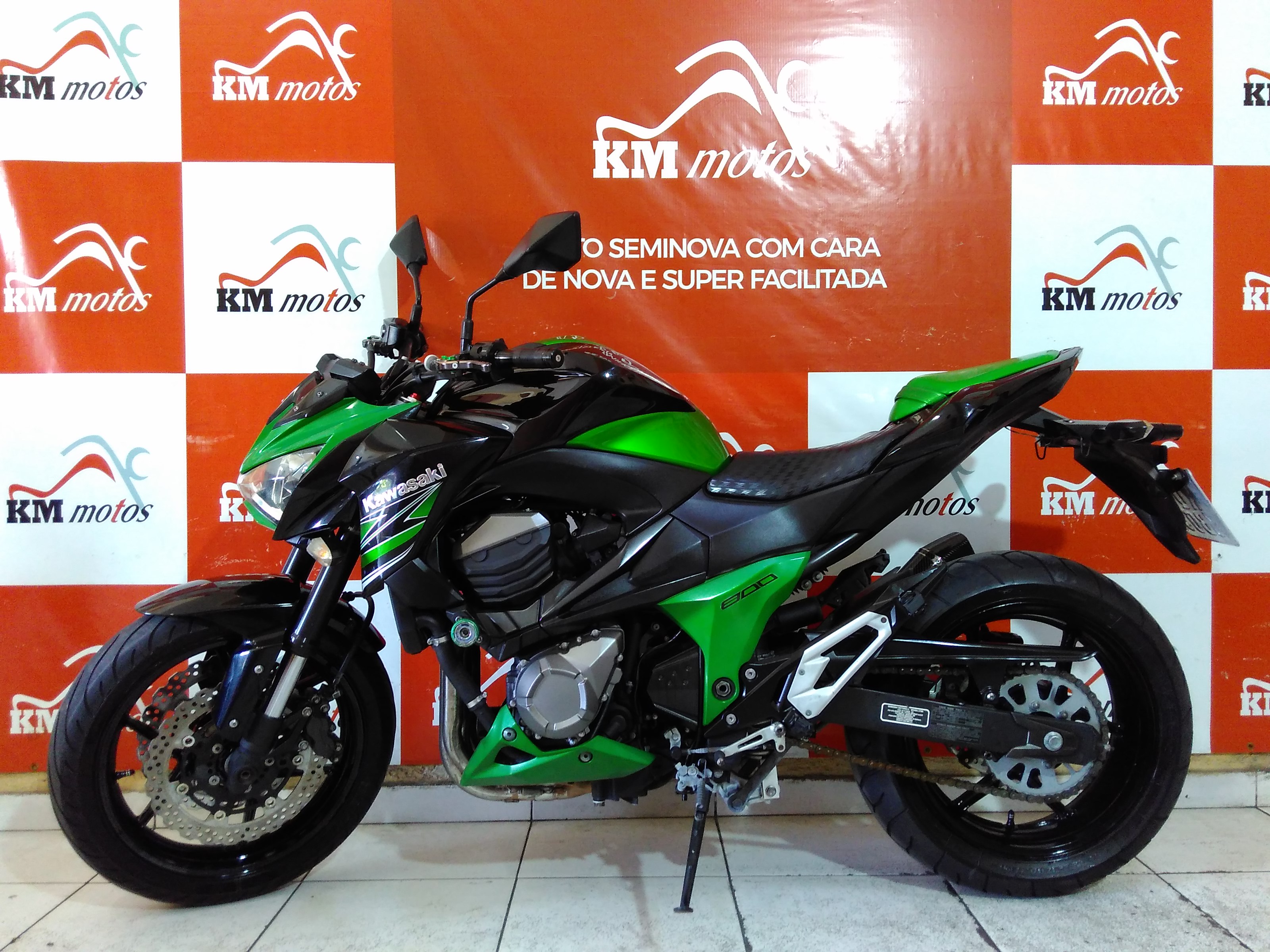 Kawasaki Z 800 Verde 2014 | KM Motos | Sua Loja de Motos Semi Novas